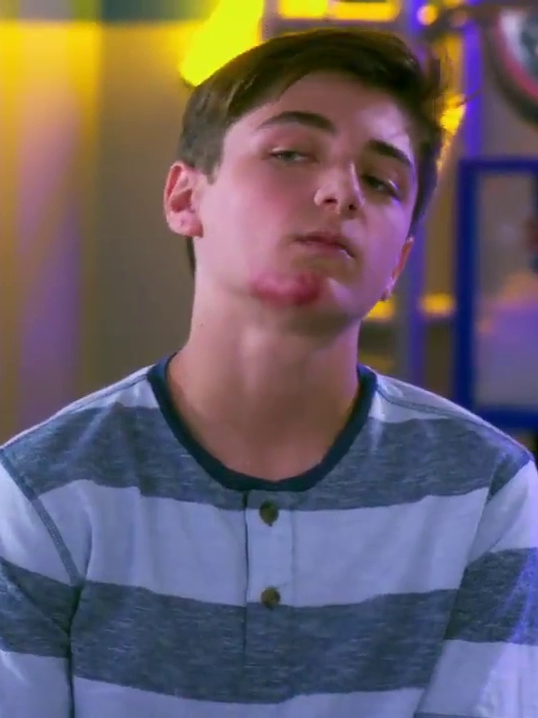 Picture Of Asher Angel In Andi Mack Season 2 Asher Angel 1514678589