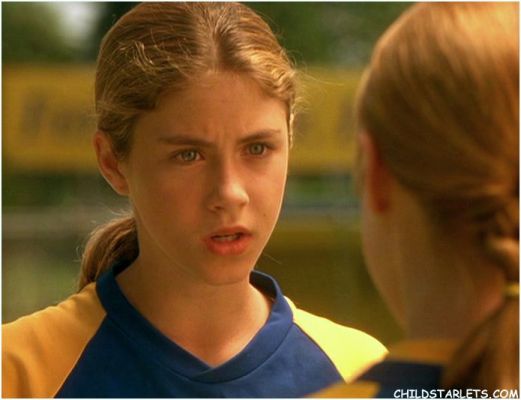 Picture Of Caitlin Wachs In Air Bud Seventh Inning Fetch Normalcwabs148 Teen Idols 4 You