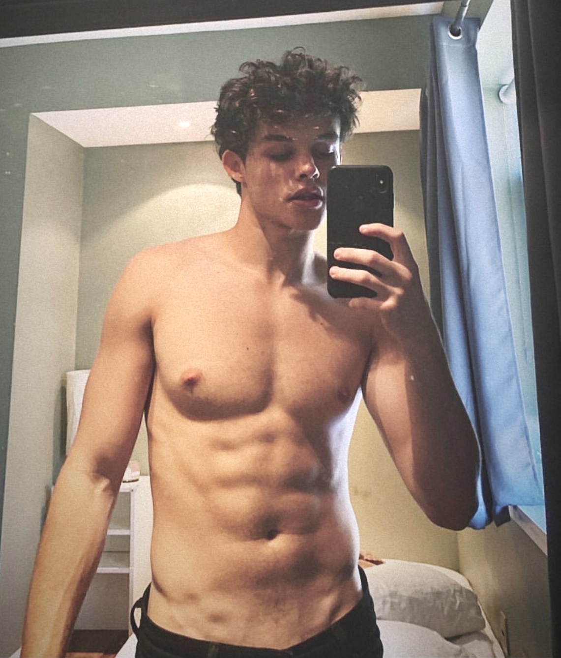 Picture Of Curran Walters In General Pictures Curran Walters 1591905216 Teen Idols 4 You