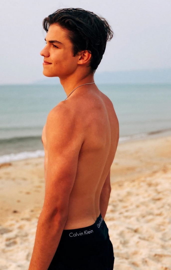 Picture of Harvey Petito in General Pictures - harvey-petito-1581116631 ...