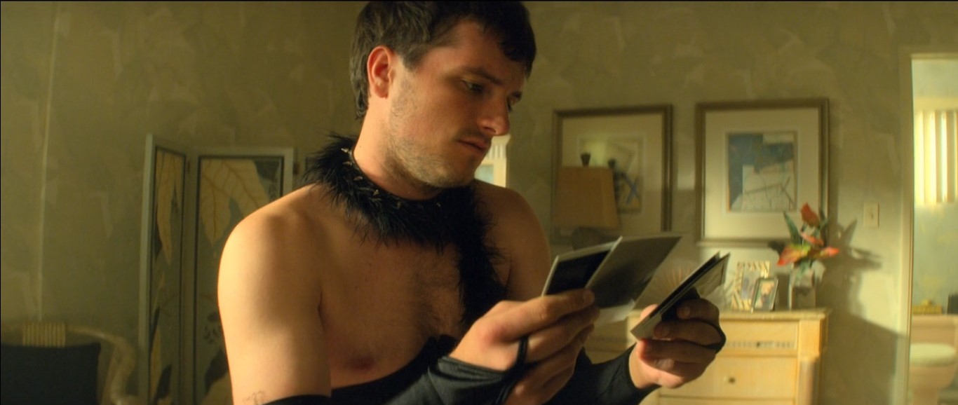 Picture of Josh Hutcherson in Future Man - josh-hutcherson-1510985496 ... Picture of Josh Hutcherson in Future Man - josh-hutcherson-1510985496 ...