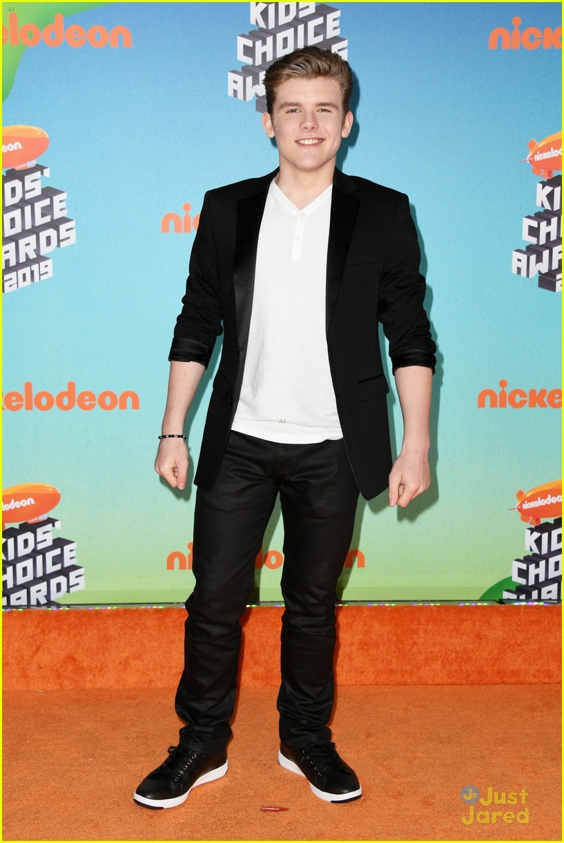 Picture Of Sean Ryan Fox In General Pictures Sean Ryan Fox 1553403386 Teen Idols 4 You