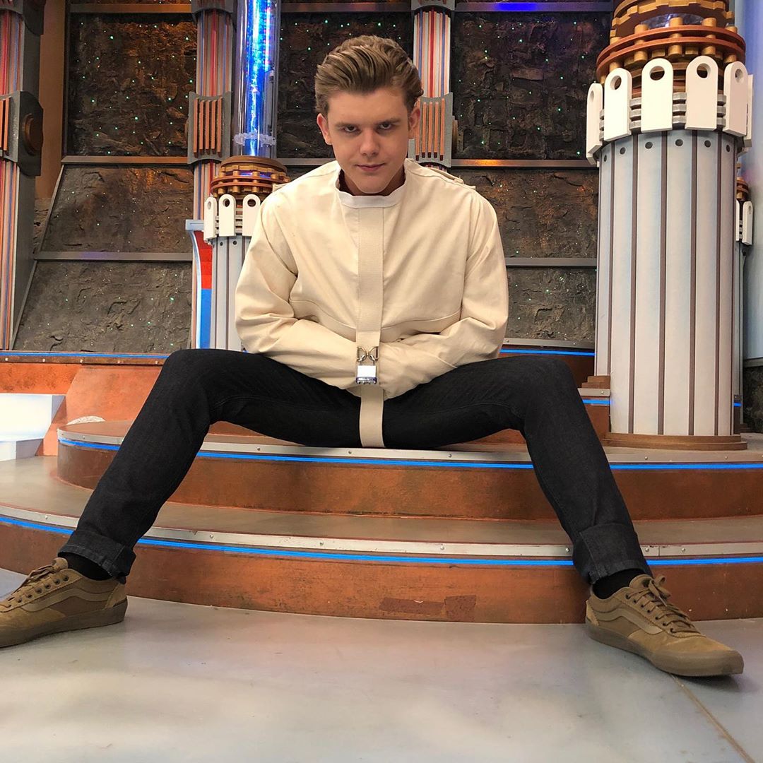 Picture Of Sean Ryan Fox In General Pictures Sean Ryan Fox 1560650401 Teen Idols 4 You