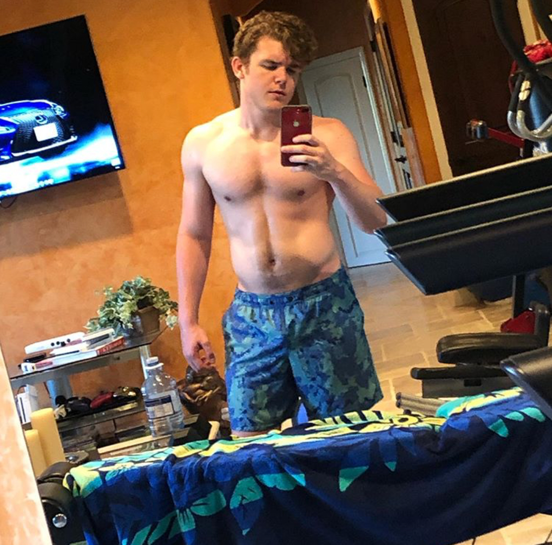 Picture Of Sean Ryan Fox In General Pictures Sean Ryan Fox 1564100081 Teen Idols 4 You